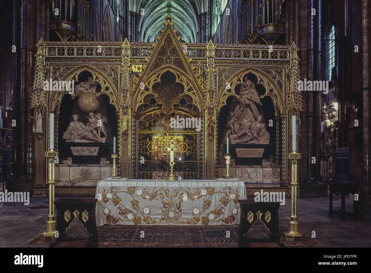 Nave and choir westminster hi-res stock photography and images - Alamy