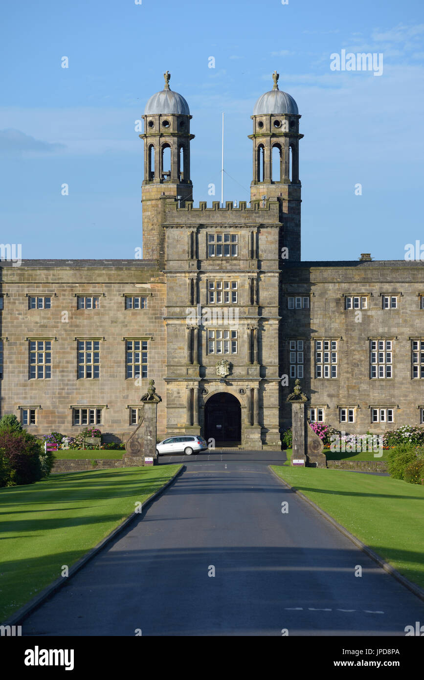 Stoneyhurst College , near Clitheroe in the Ribble Valley Stock Photo ...