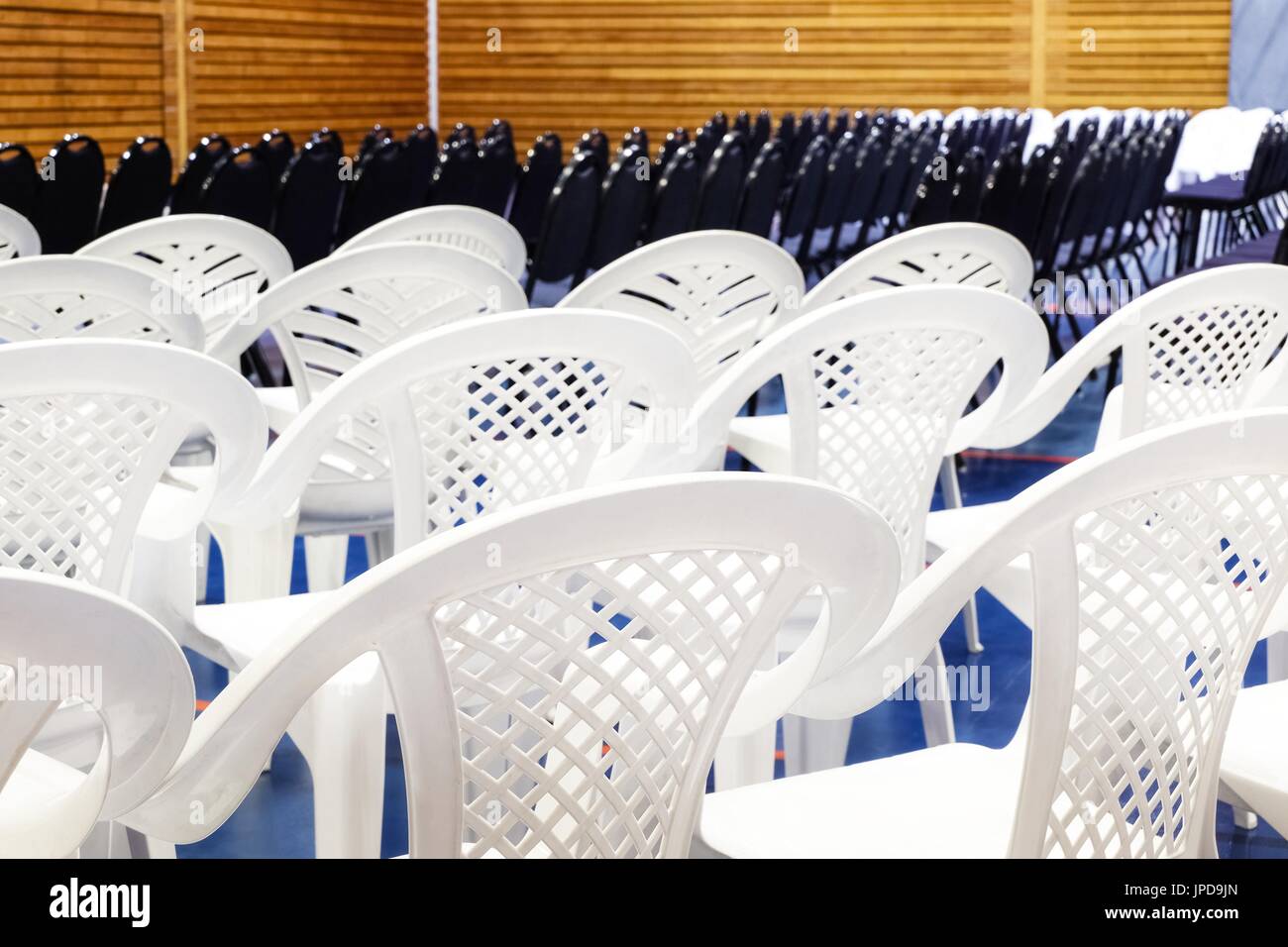 Back row gym hi-res stock photography and images - Alamy