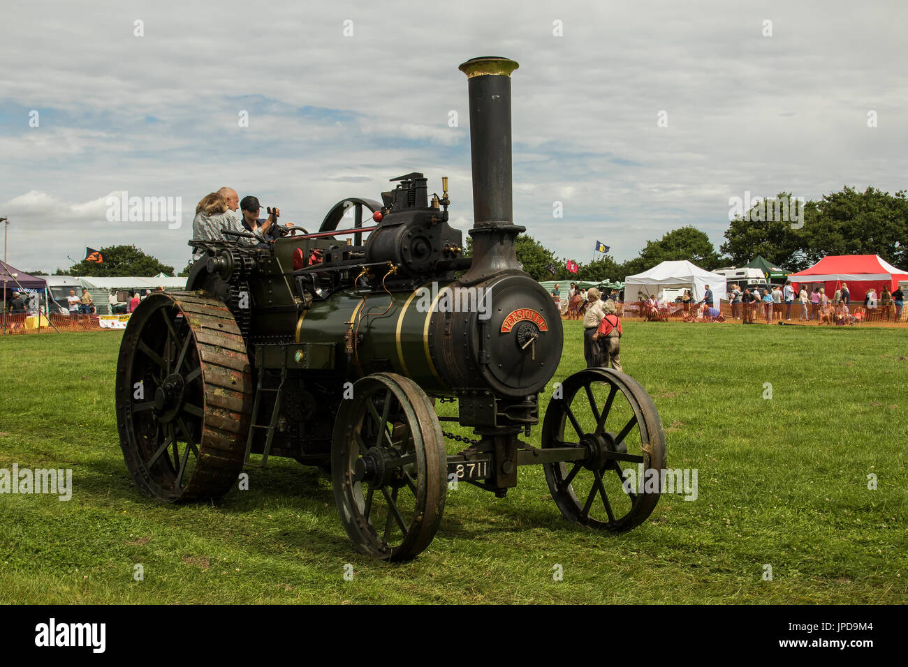 Pensioner Expansion Agricultural Traction Engine at Ringmer Steam and ...