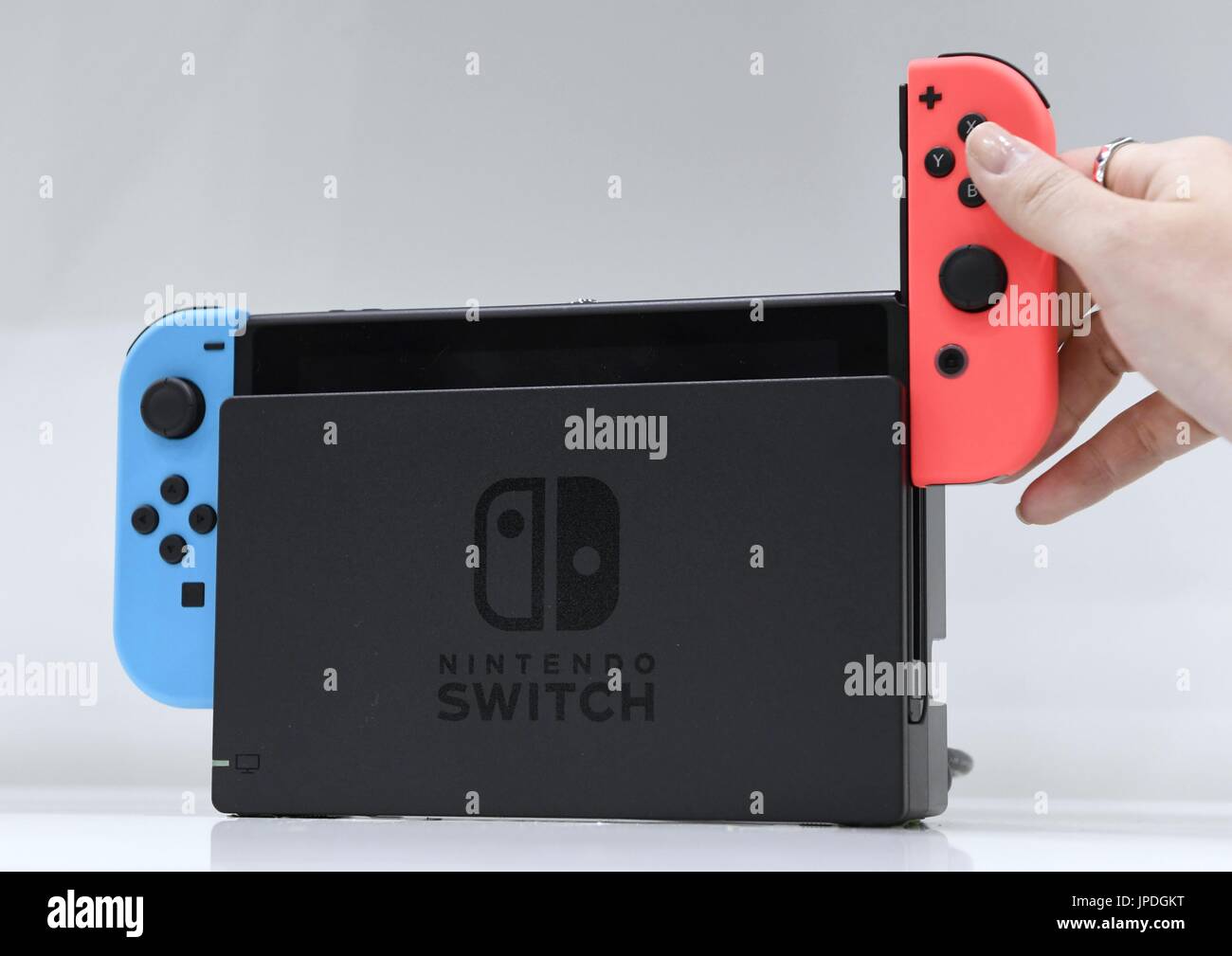 Nintendo Co. unveils its new Switch game console at Tokyo Big Sight on ...