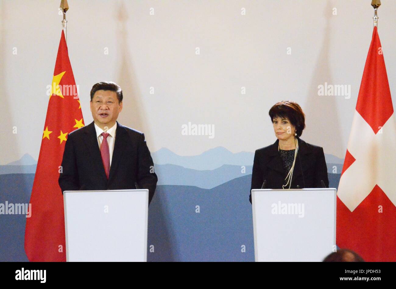 Chinese President Xi Jinping (L) and Swiss President Doris Leuthard ...