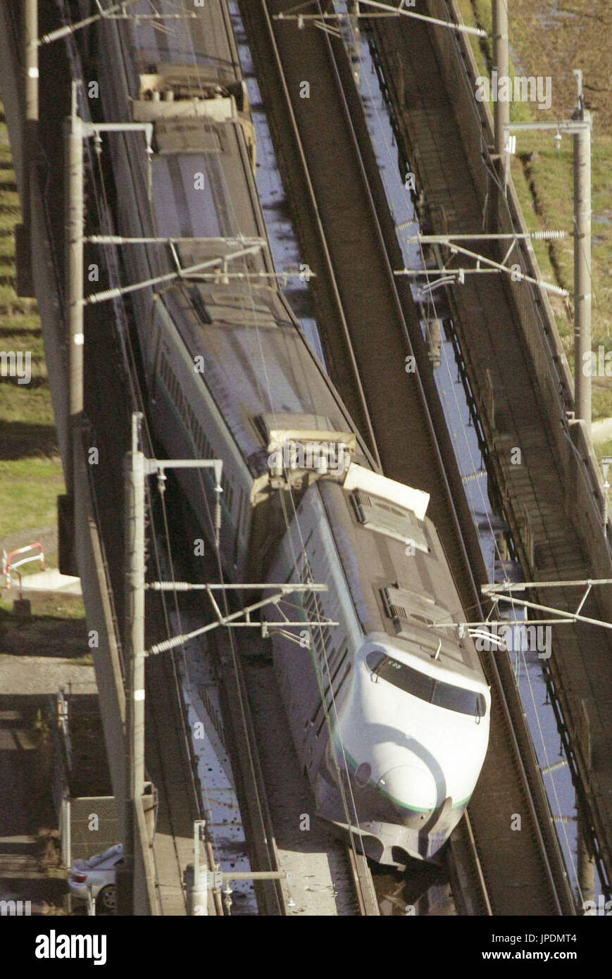 File photo shows Toki No. 325, which derailed on the Joetsu Shinkansen ...