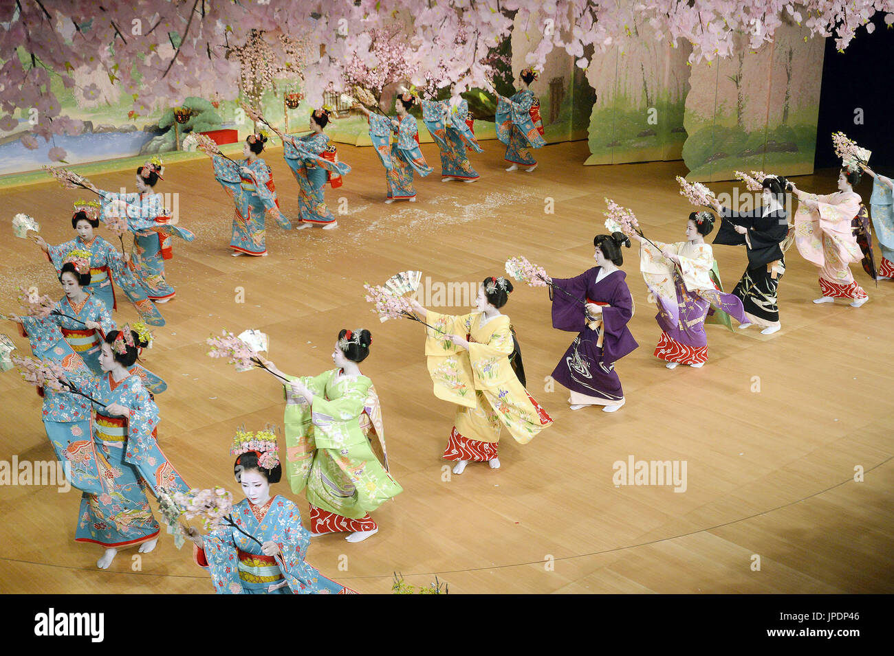 "Maiko," or apprentice geisha, rehearse their Miyako Odori dance in ...