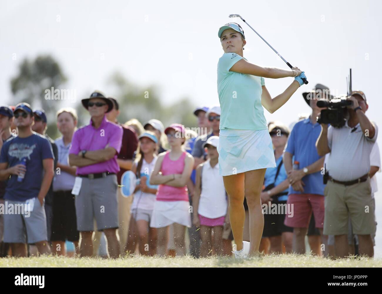 Lexi Thompson of the United States hits her second shot out of the ...