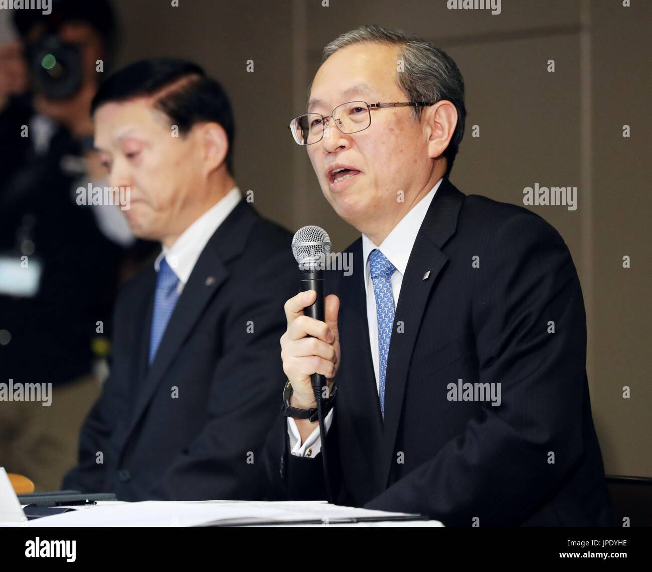 Toshiba Corp. Chief Executive Satoshi Tsunakawa announces at a press ...