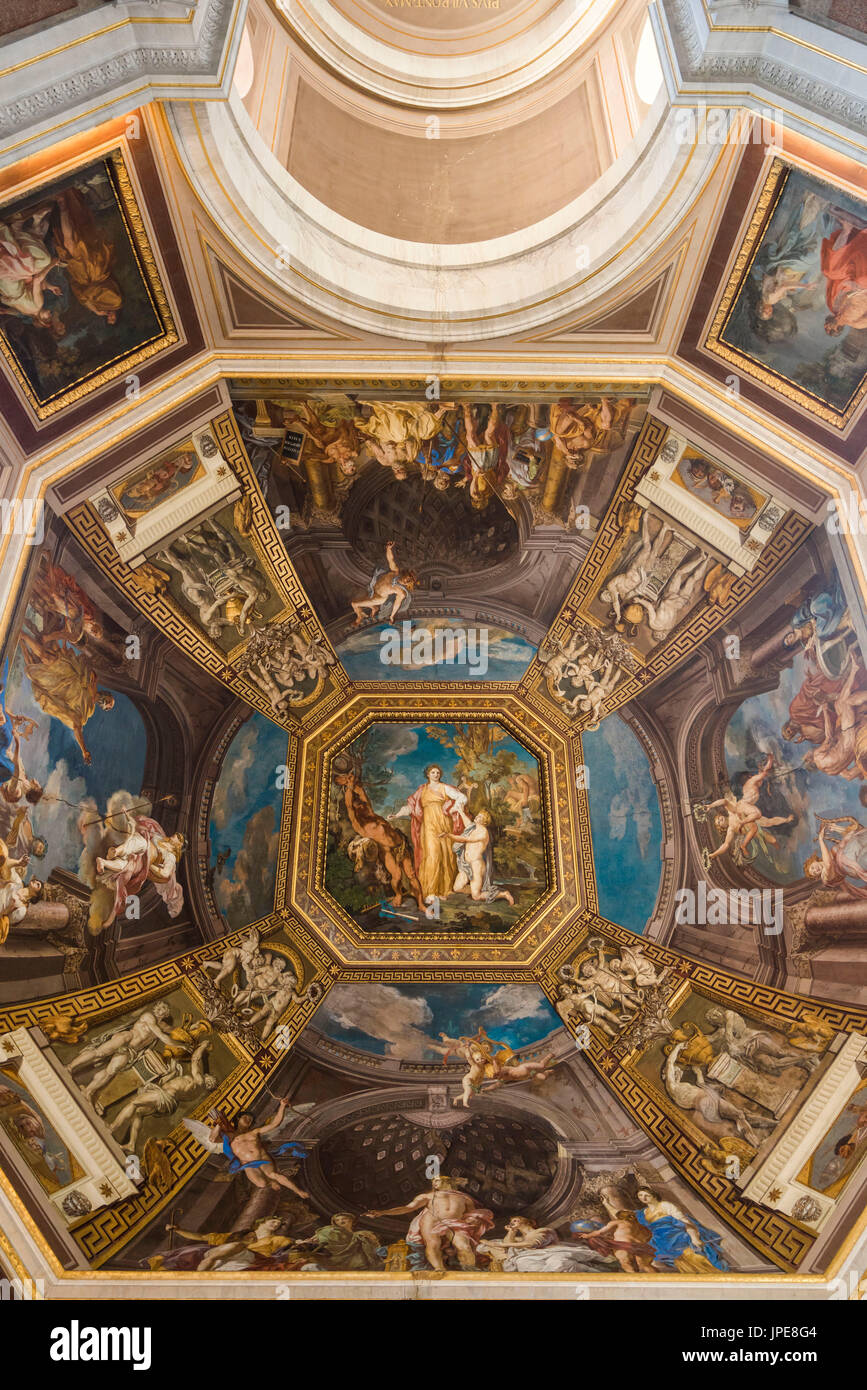 Inside vatican city hi-res stock photography and images - Alamy