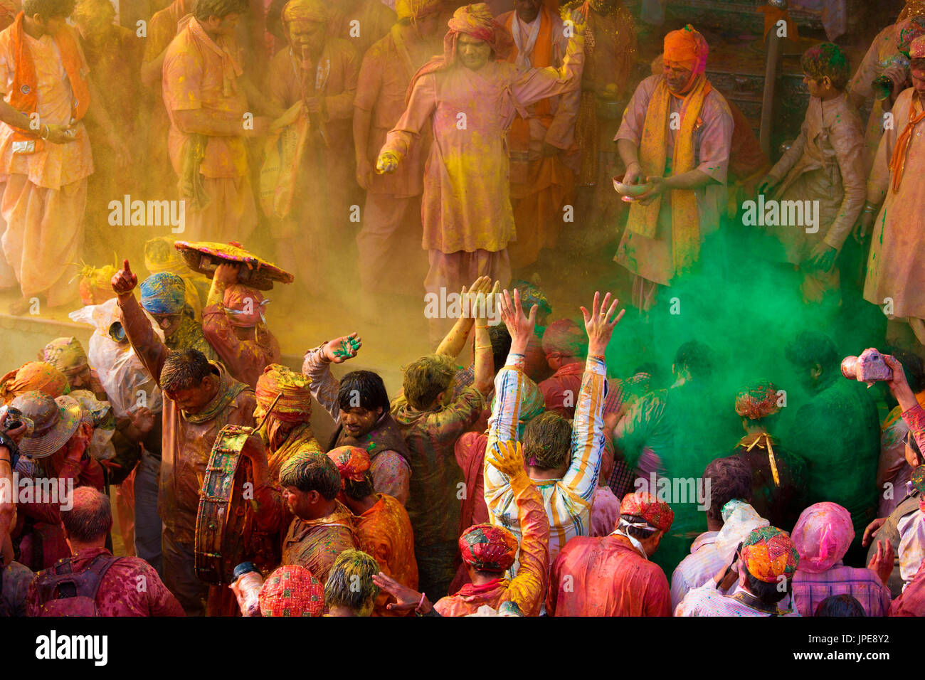 India temple celebration hi-res stock photography and images - Alamy