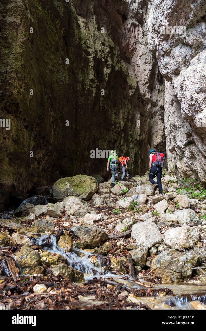 Ferrata burrone hi-res stock photography and images - Alamy