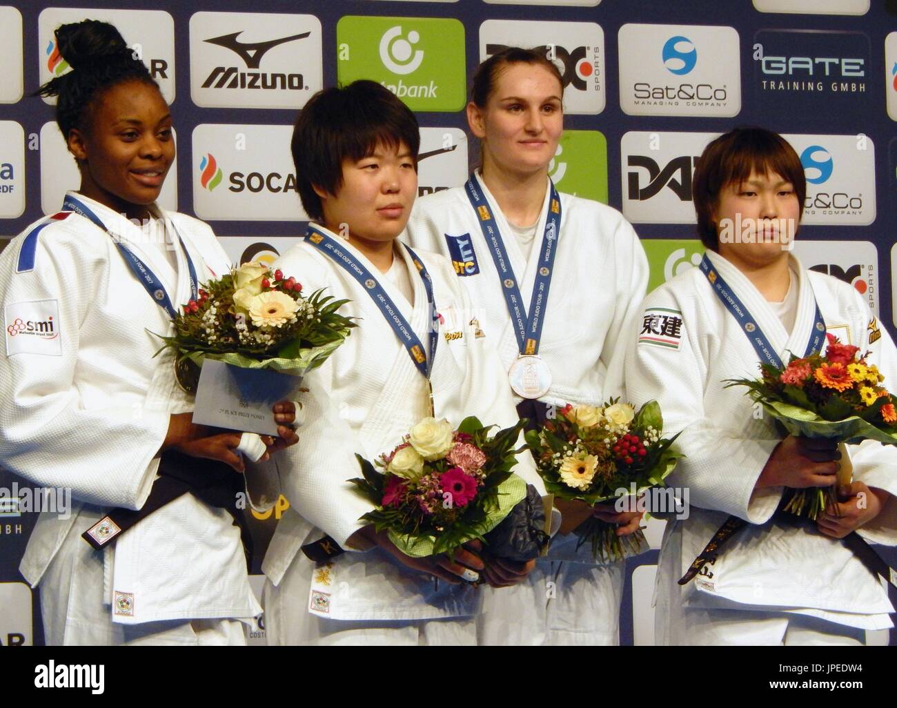 Gold medalist Mami Umeki of Japan (2nd from L), silver medalist ...