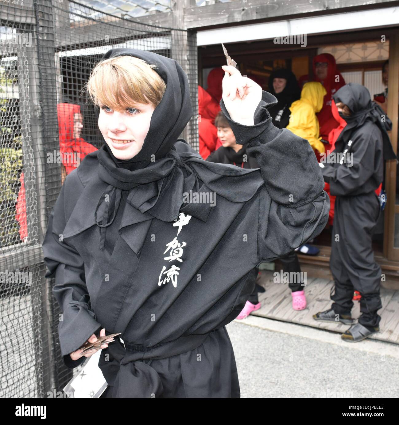 Wearing a ninja outfit, a junior high school student from Michigan ...