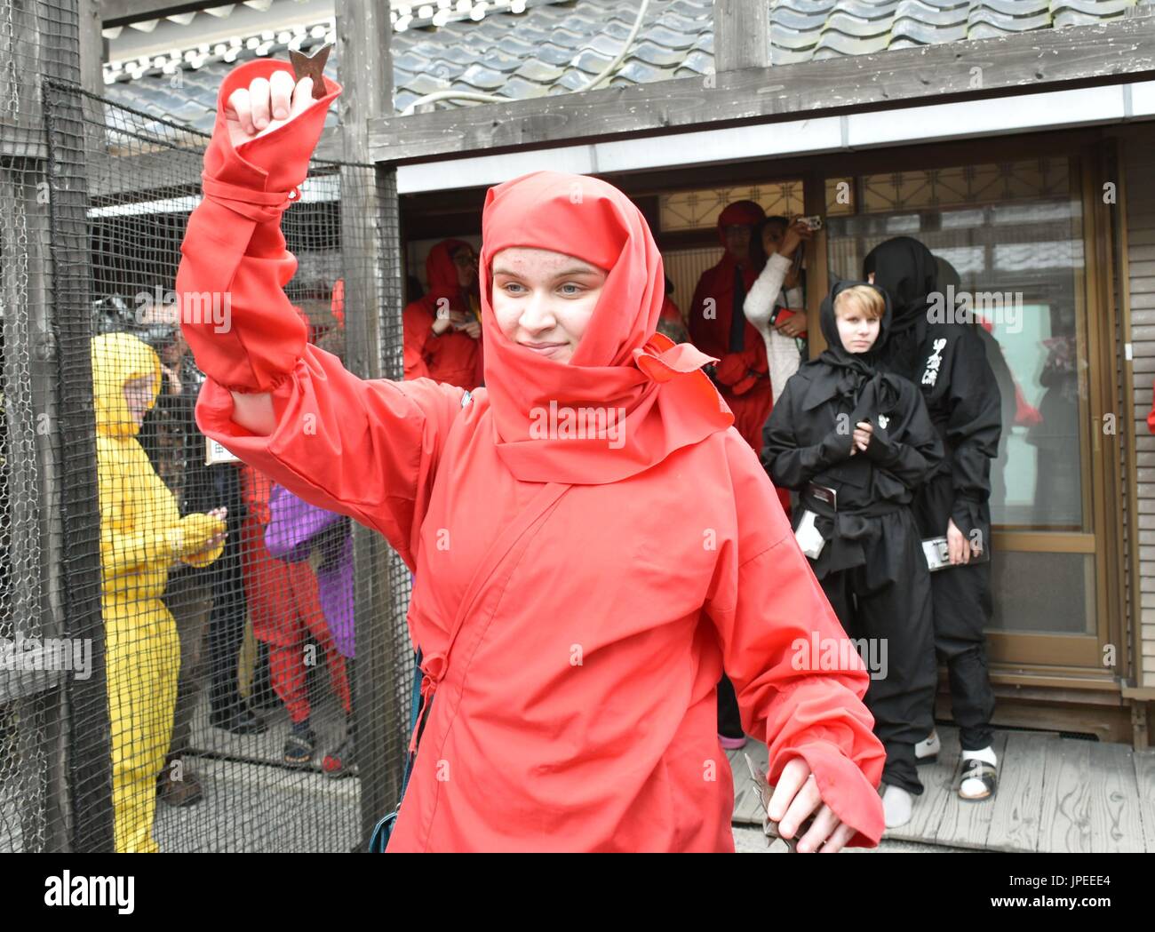 Wearing a ninja outfit, a junior high school student from Michigan ...