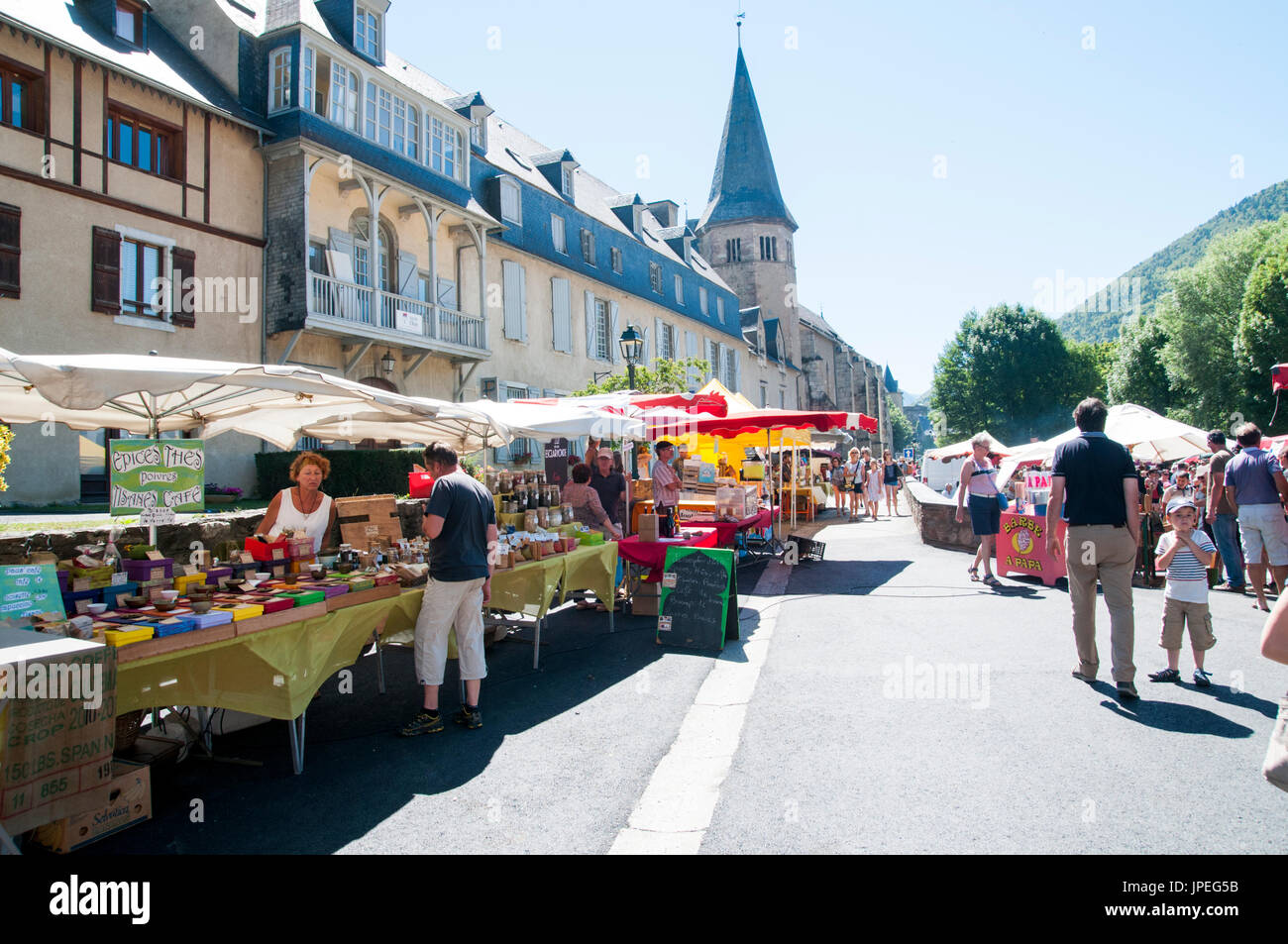 Sunday Market at Arreau, Hautes-Pyrénées, France Stock Photo - Alamy