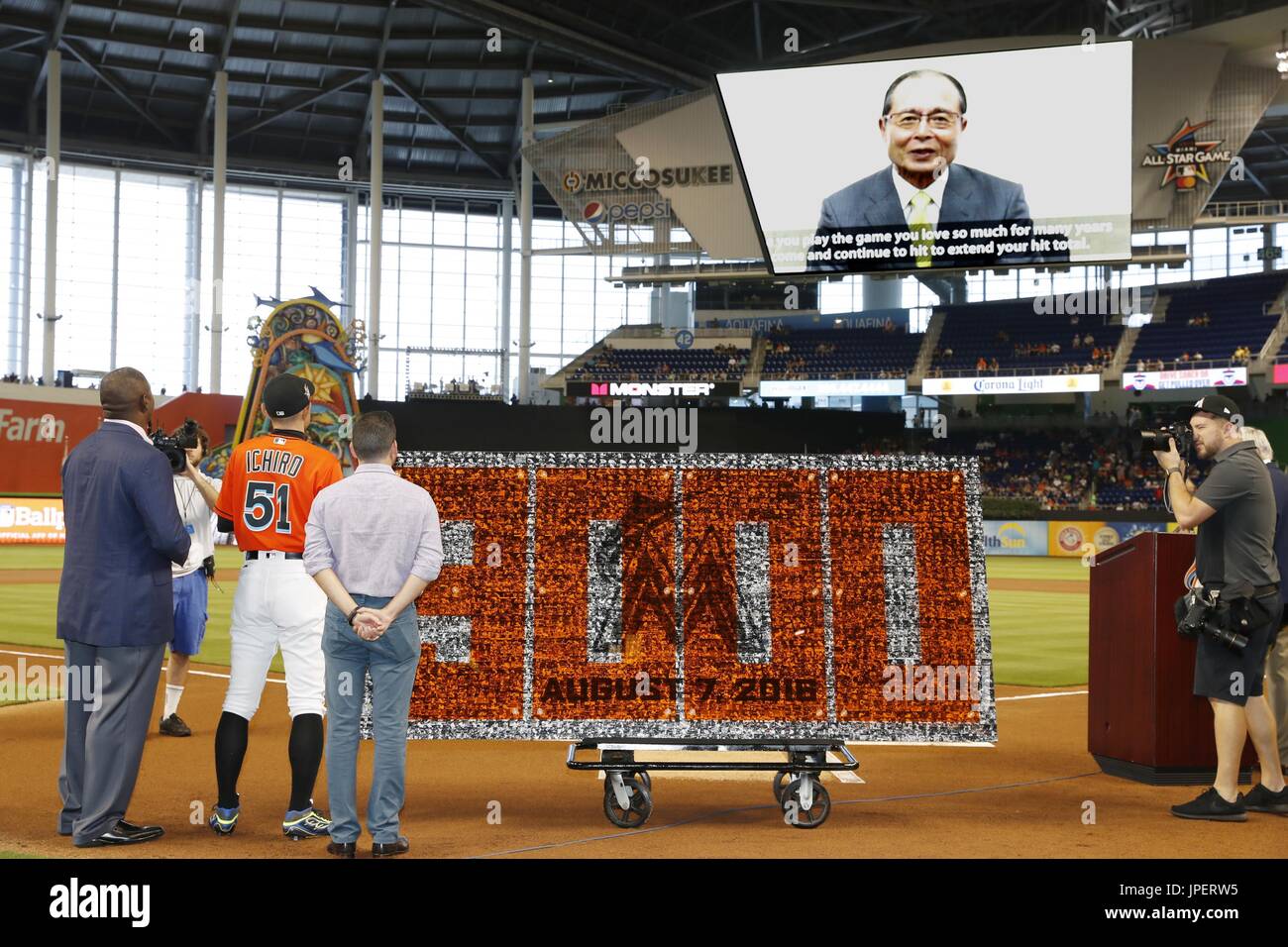 Sadaharu Oh, the all-time home run leader in Japan, offers a ...