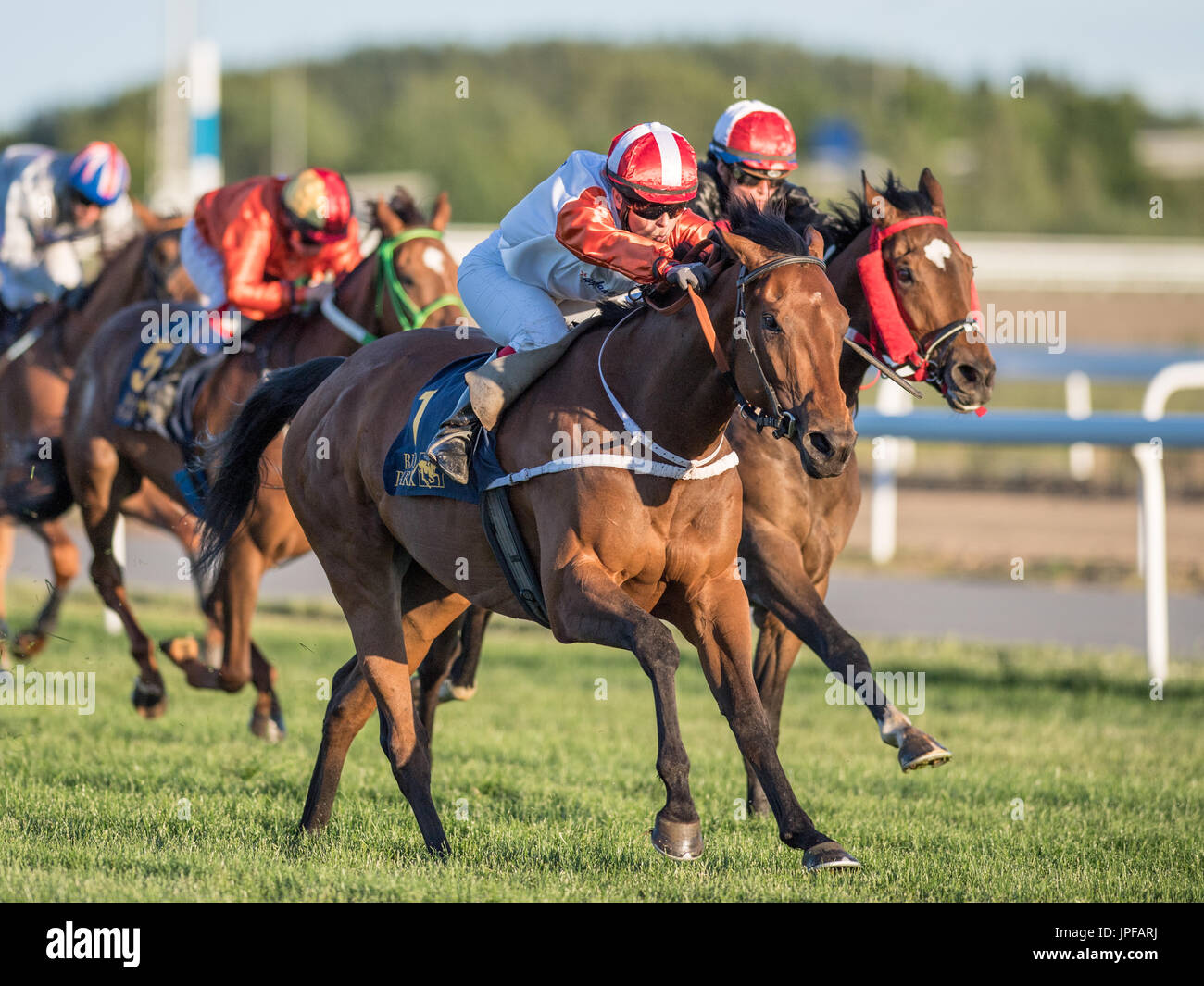 Sara Slot wins a race at Lady Jockeys’ Thoroughbred World Championship ...