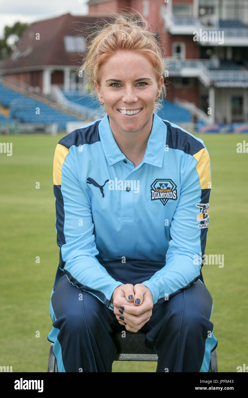 Captain of the england womens cricket team hi-res stock photography and ...