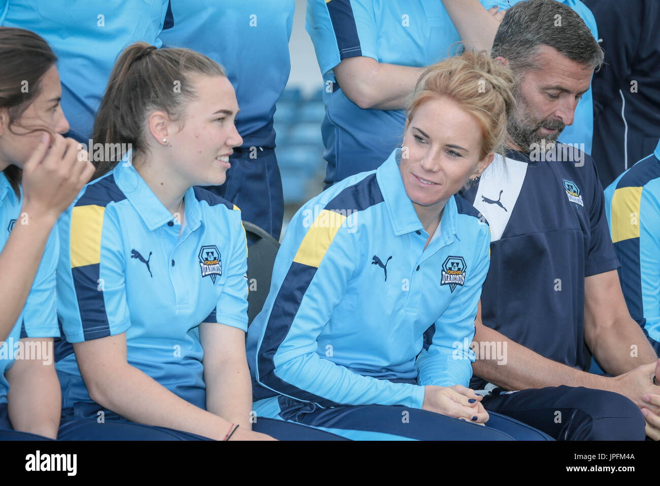 Captain of the england womens cricket team hi-res stock photography and ...