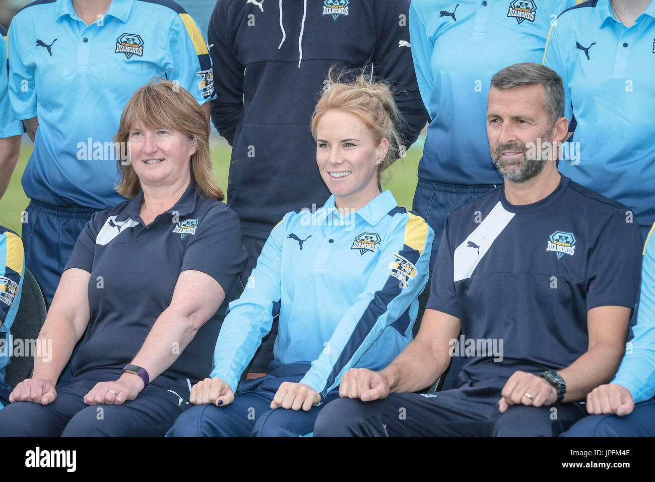 Captain of the england womens cricket team hi-res stock photography and ...