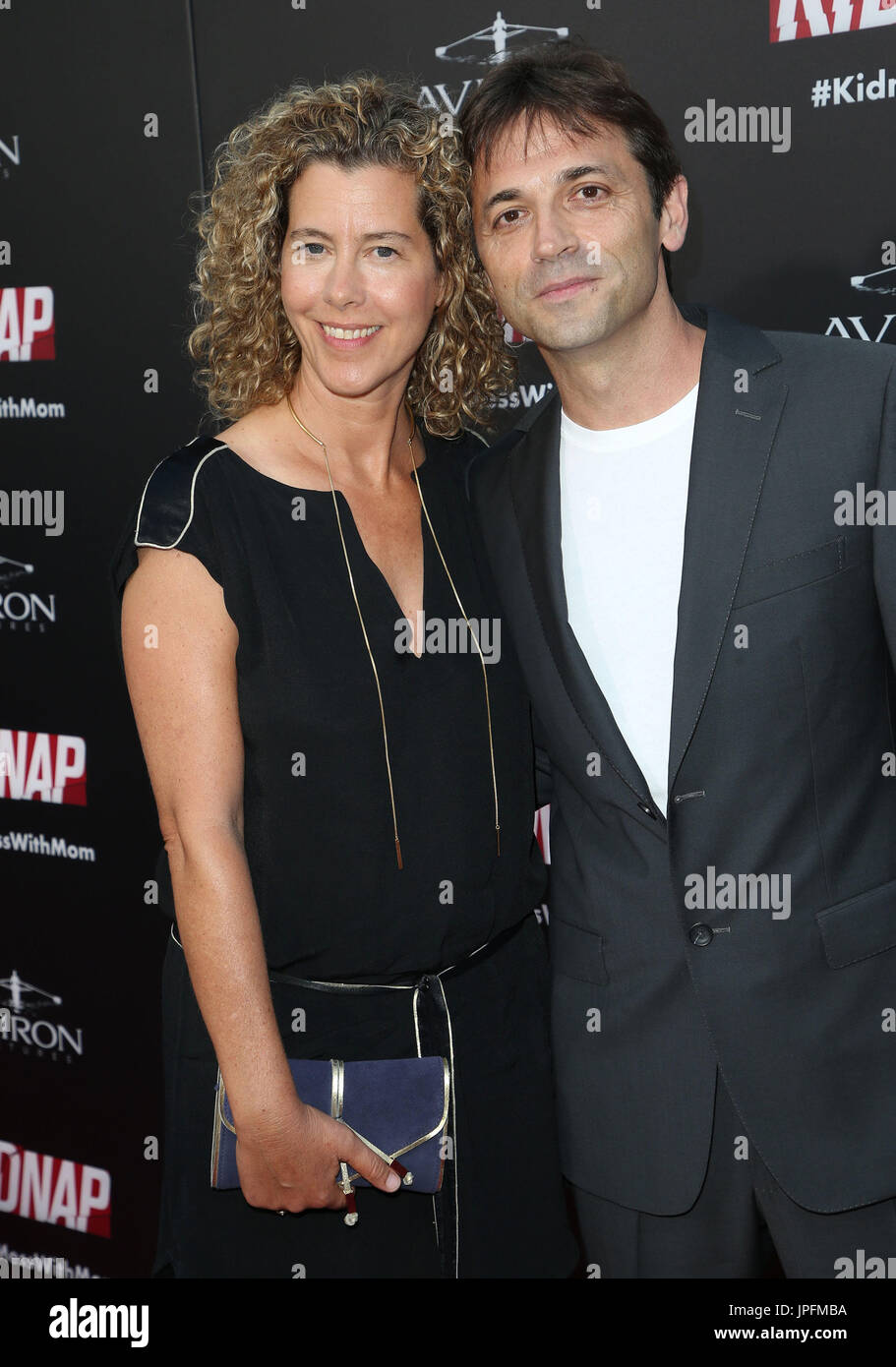 Sarah webster hi-res stock photography and images - Alamy