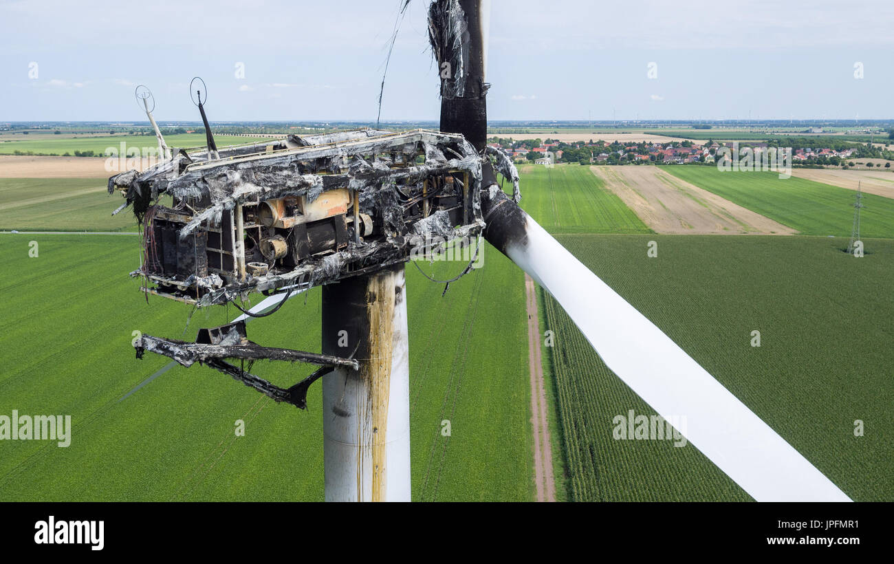 Kothen, Germany. 01st Aug, 2017. Picture of a burned wind turbine taken ...