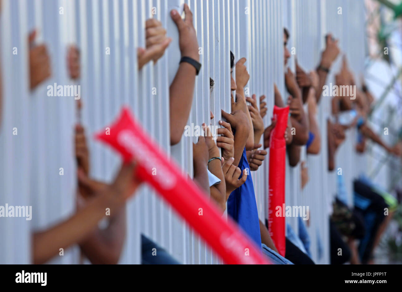 Gaza City, Gaza Strip, Palestinian Territory. 1st Aug, 2017. Fans of ...