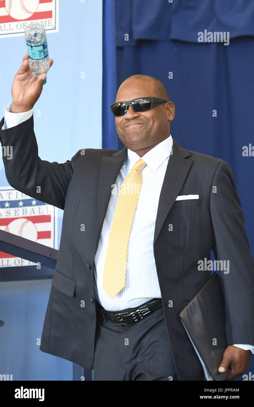 Tim raines baseball hi-res stock photography and images - Alamy