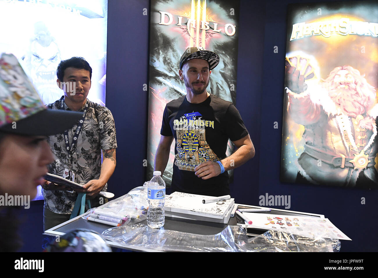 Simone legno hi-res stock photography and images - Alamy