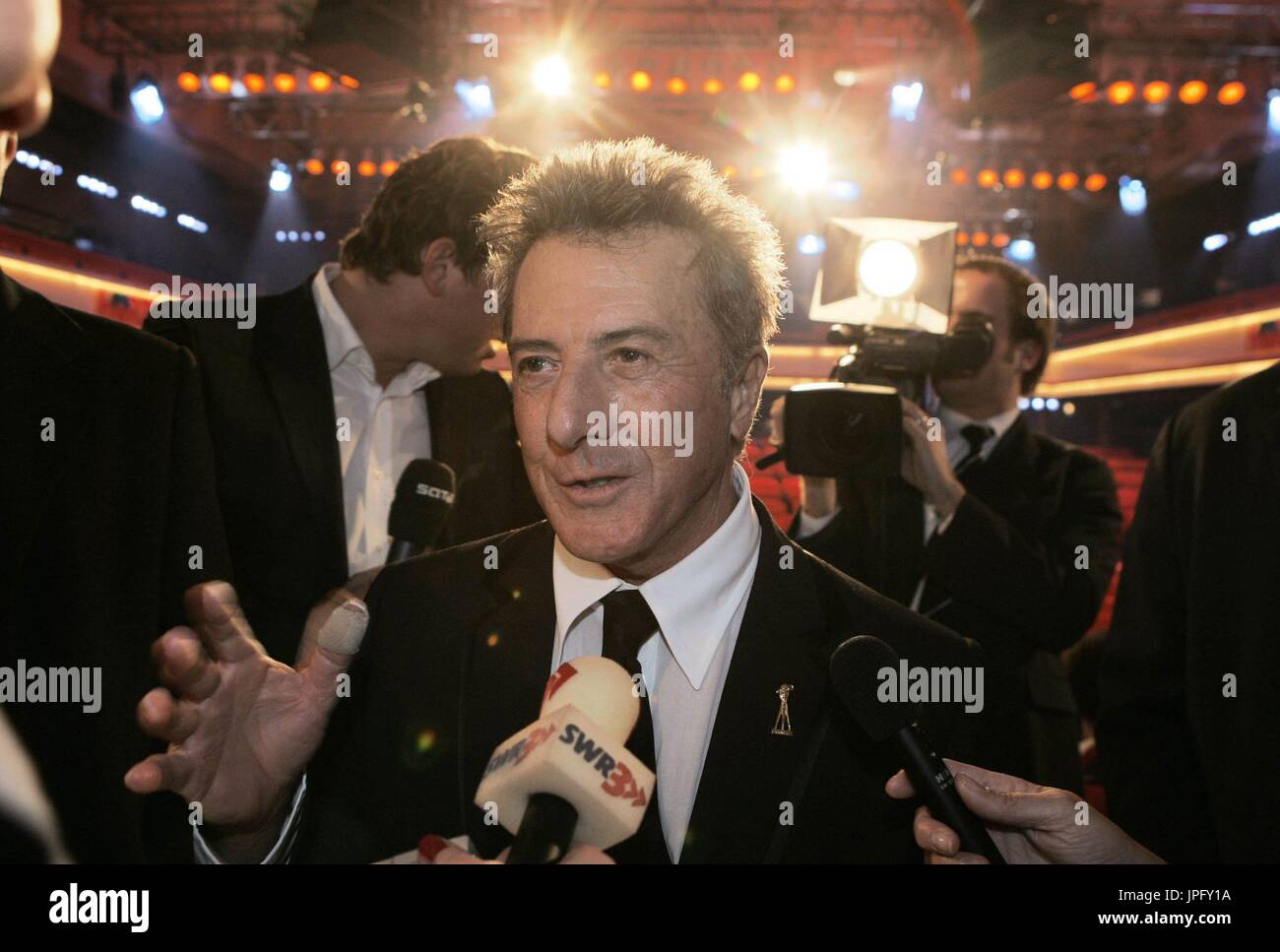 Berlin, Germany. 9th Feb, 2005. (dpa) - US actor Dustin Hoffman ...