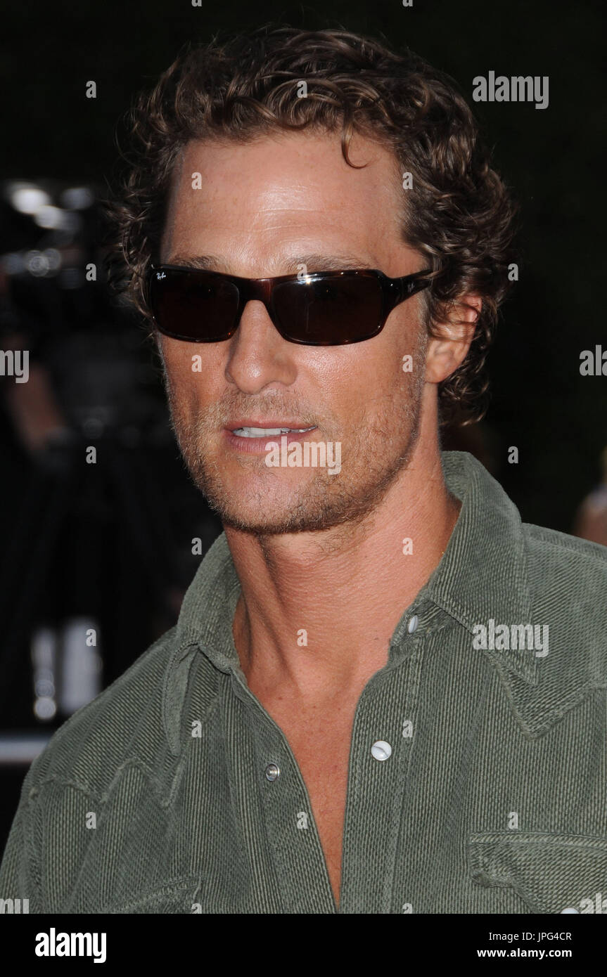 Matthew McConaughey at the Los Angeles premiere of Dreamworks' "Tropic ...