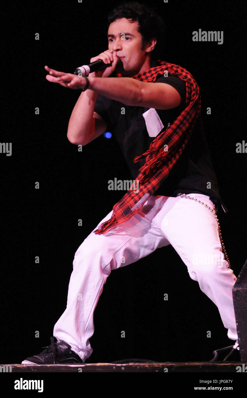 Boy2 Quizon performing at The King Of Comedy Dolphy @ 80: The Legend ...