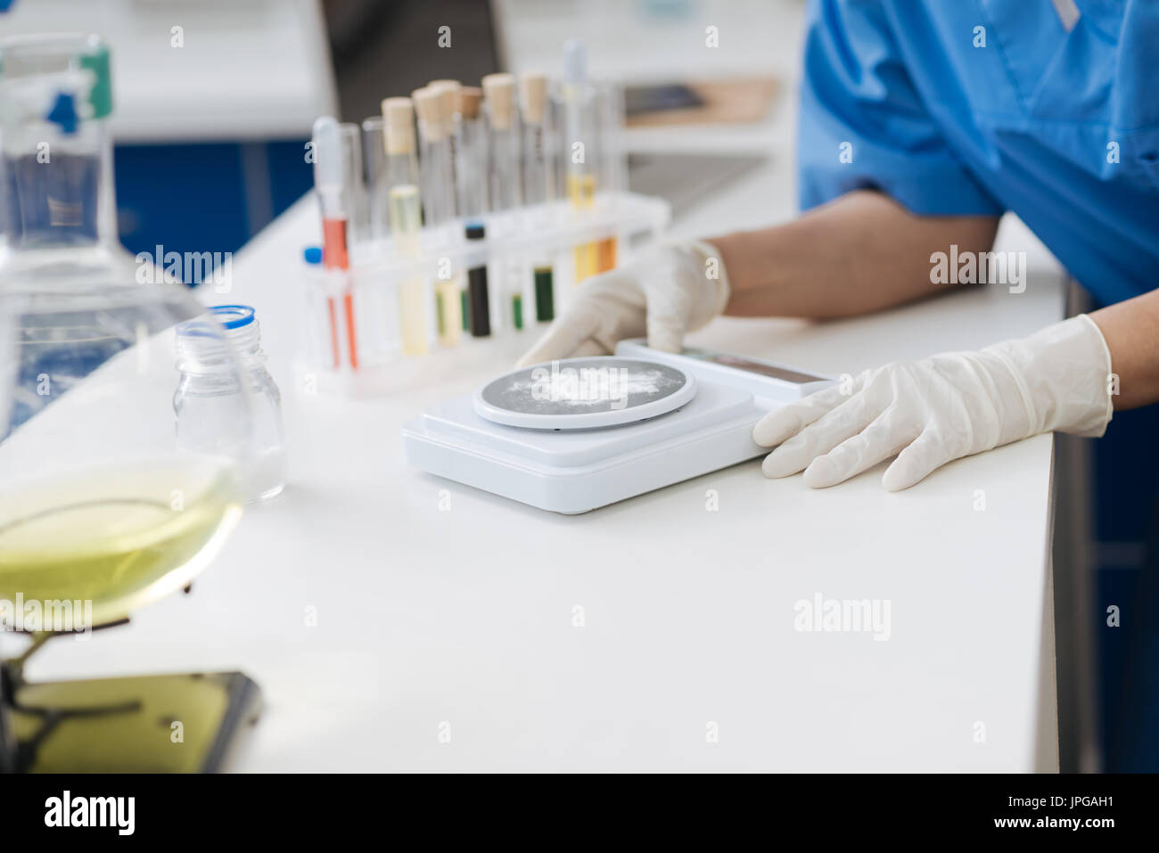 Laboratory scales close up hi-res stock photography and images - Alamy