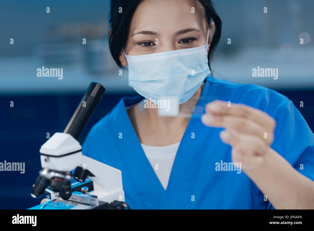 Research biologist hi-res stock photography and images - Alamy