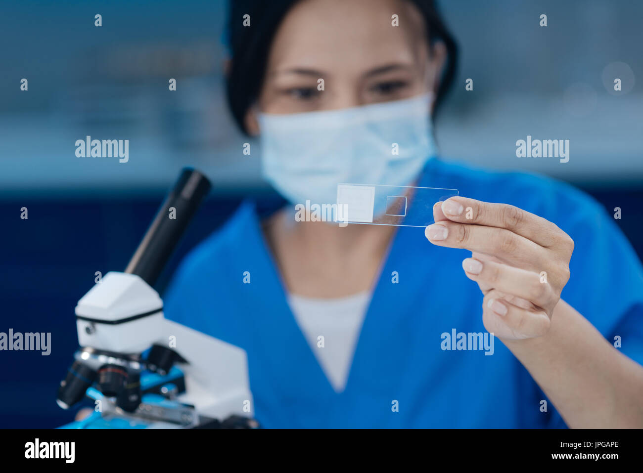 Microscope slides hi-res stock photography and images - Alamy