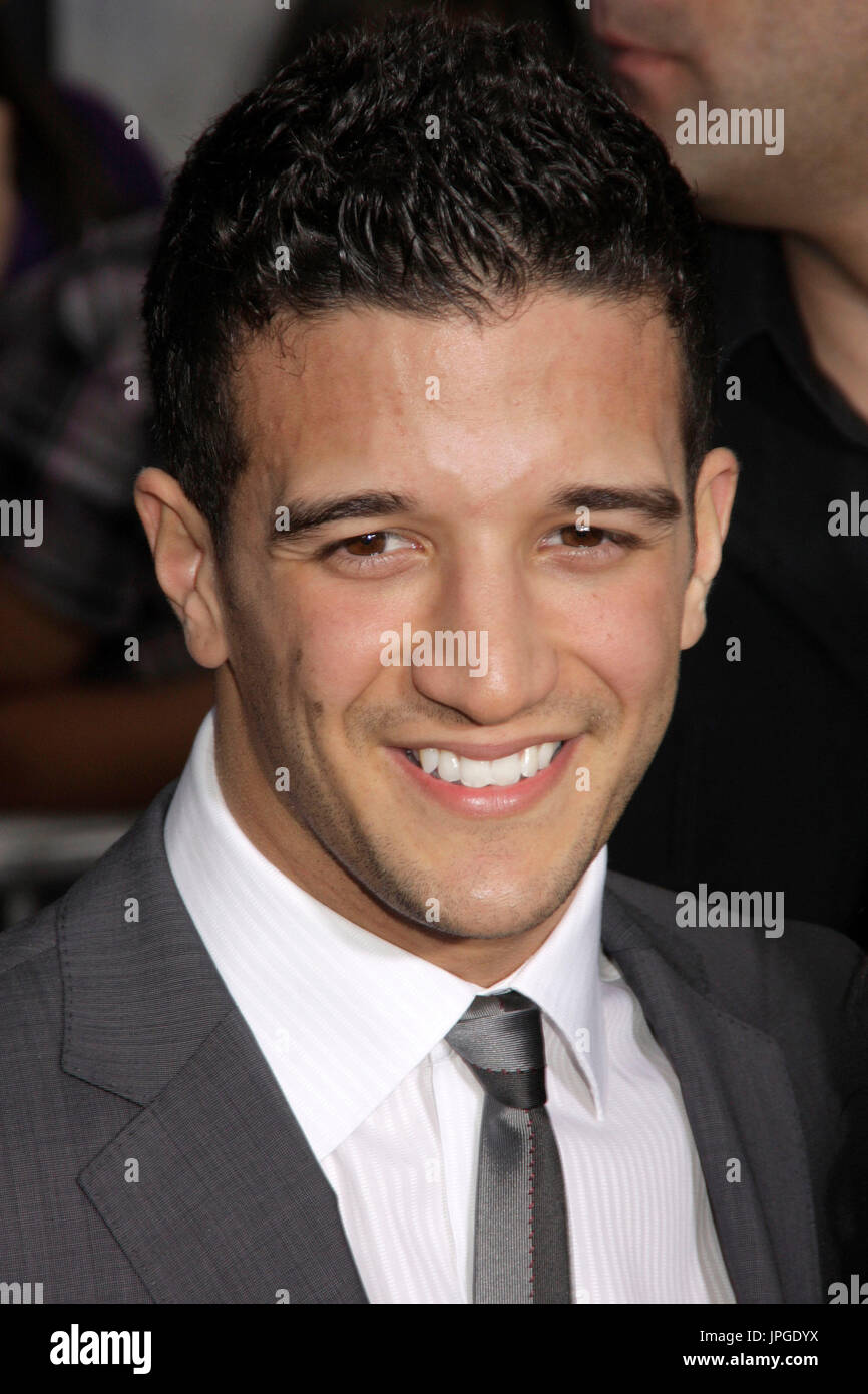 Mark Ballas at the World Premiere of JONAS BROTHERS: THE 3D CONCERT ...