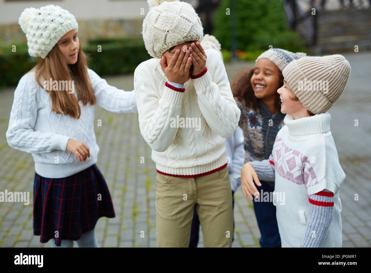 Laughing kids hi-res stock photography and images - Alamy