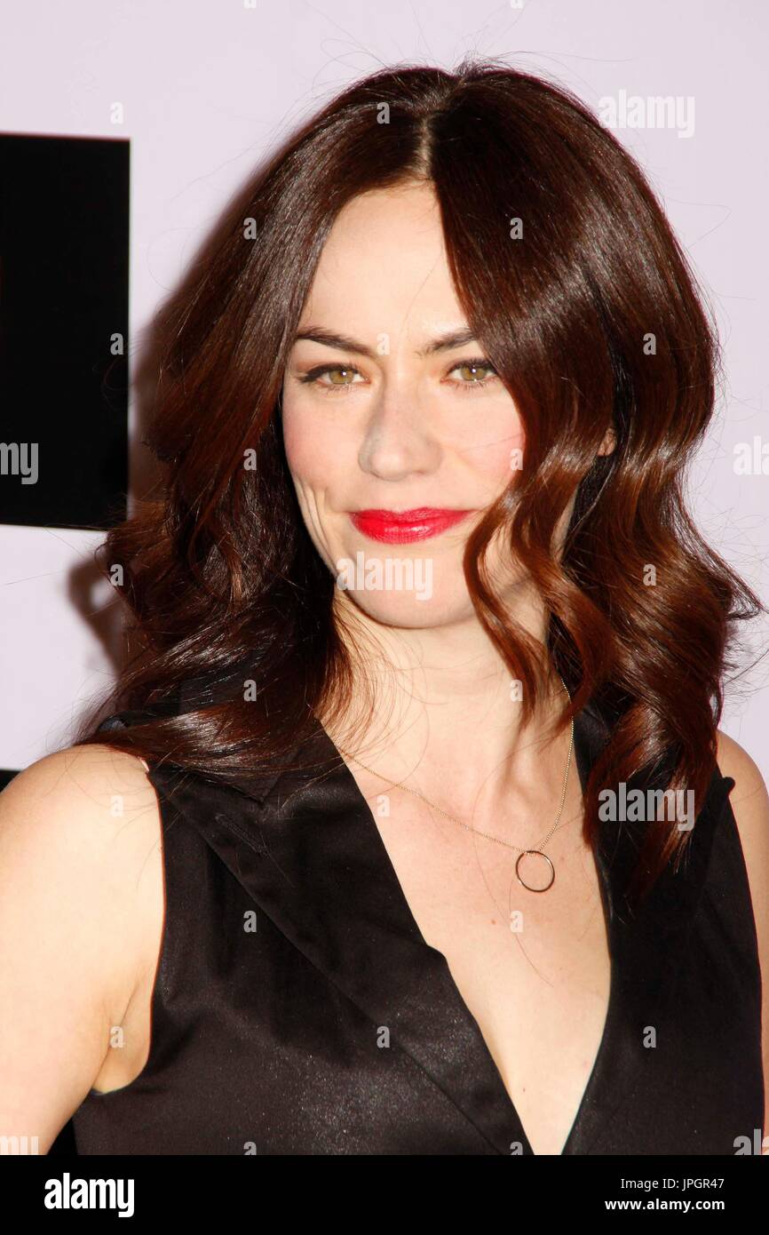 Maggie Siff at the Los Angeles Premiere of "Push" held at the Mann ...