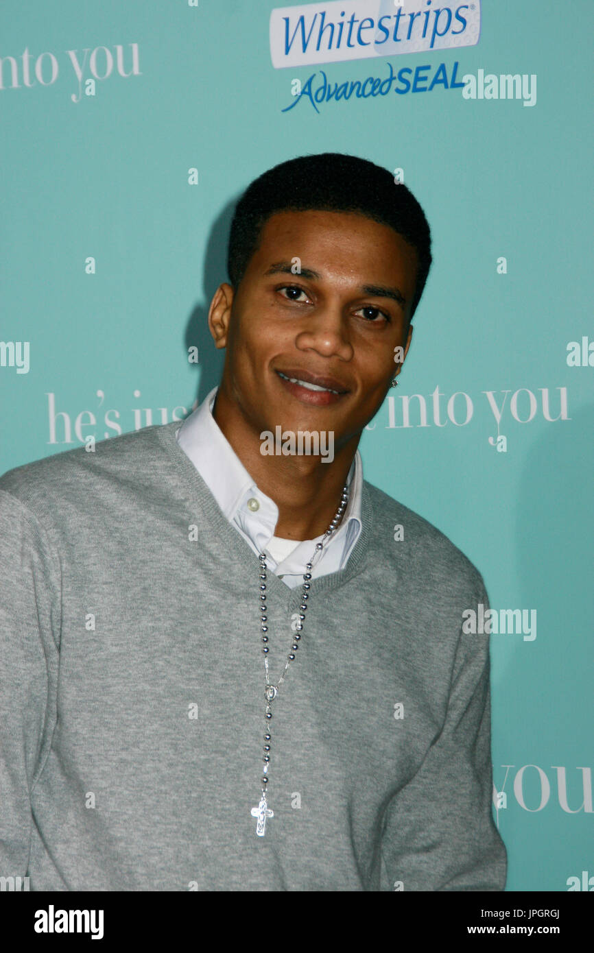 Cory Hardrict at the Los Angeles Premiere of HE'S JUST NOT THAT INTO ...