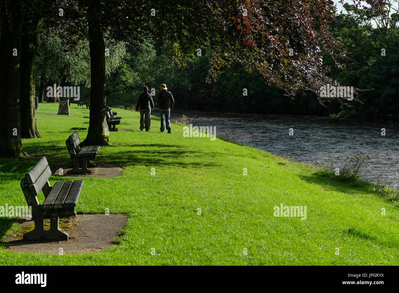 On the banks of the River Ribble at Edisford Bridge close to Clitheroe ...