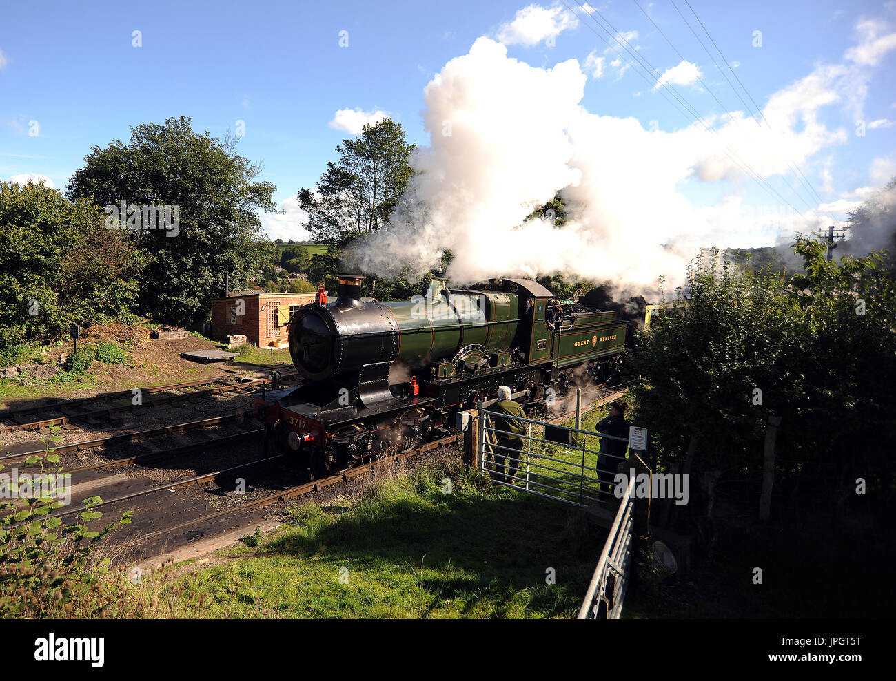 Outside frame locomotive hi-res stock photography and images - Alamy