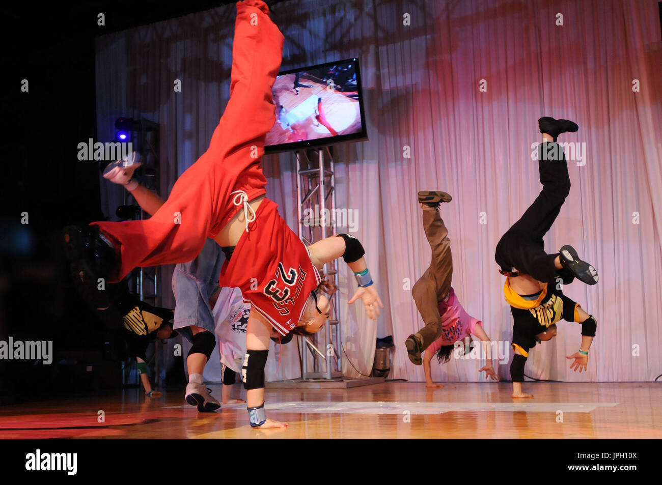 Queen of Queens of Japan at Freestyle Session 2008 11th Anniversary ...