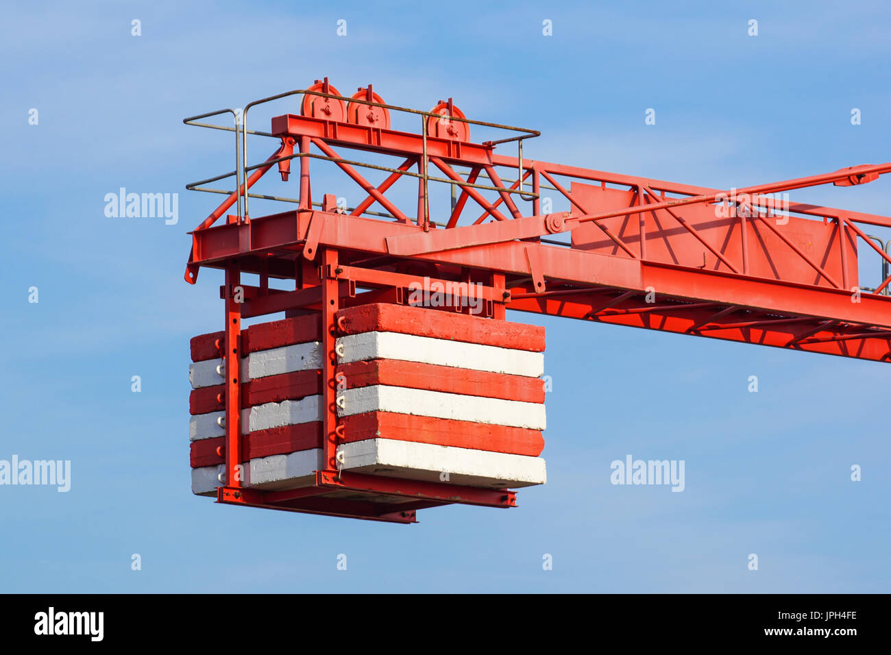 Counterweight for crane hi-res stock photography and images - Alamy