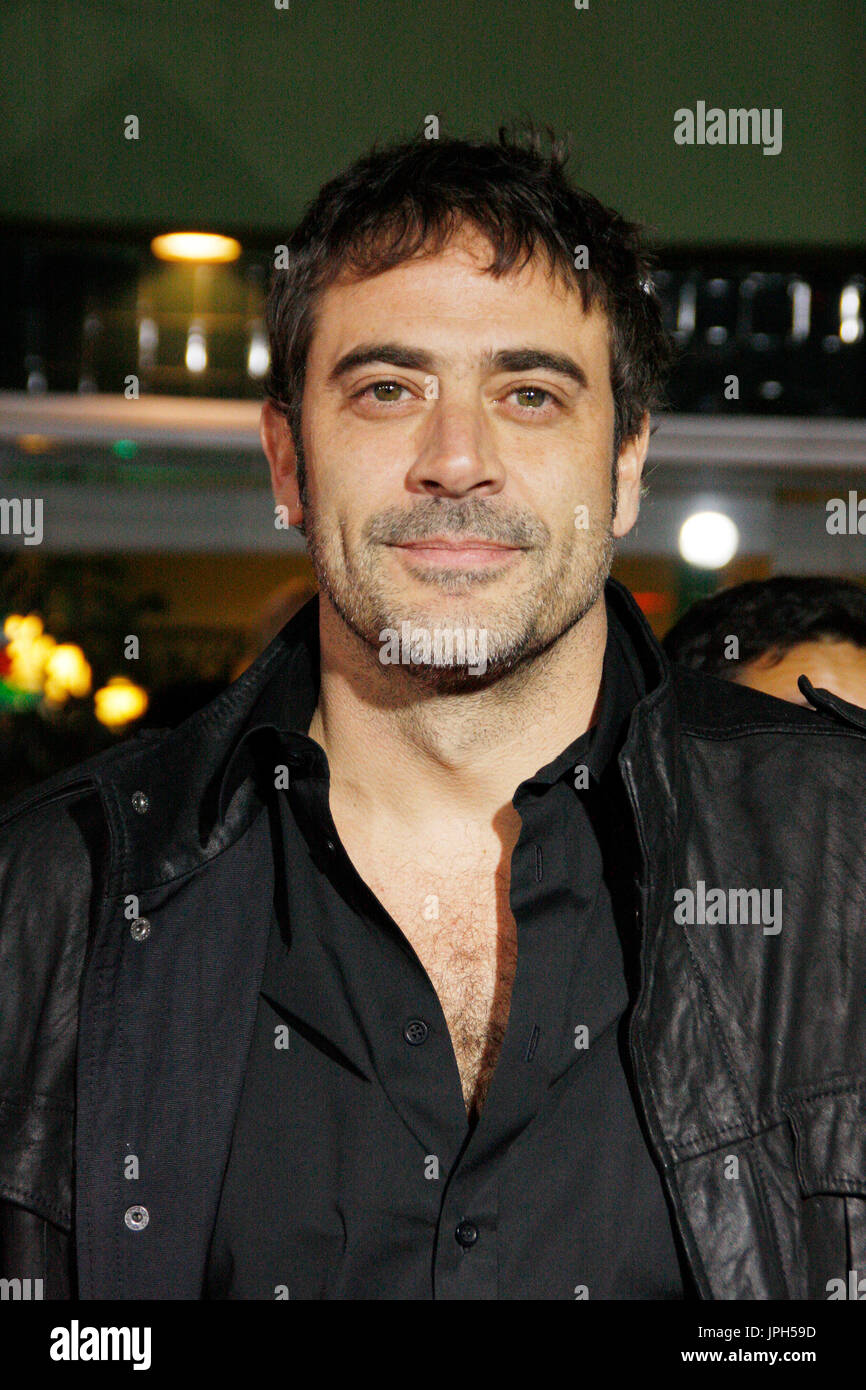 Jeffrey Dean Morgan at the Los Angeles Premiere of TWILIGHT held at the ...