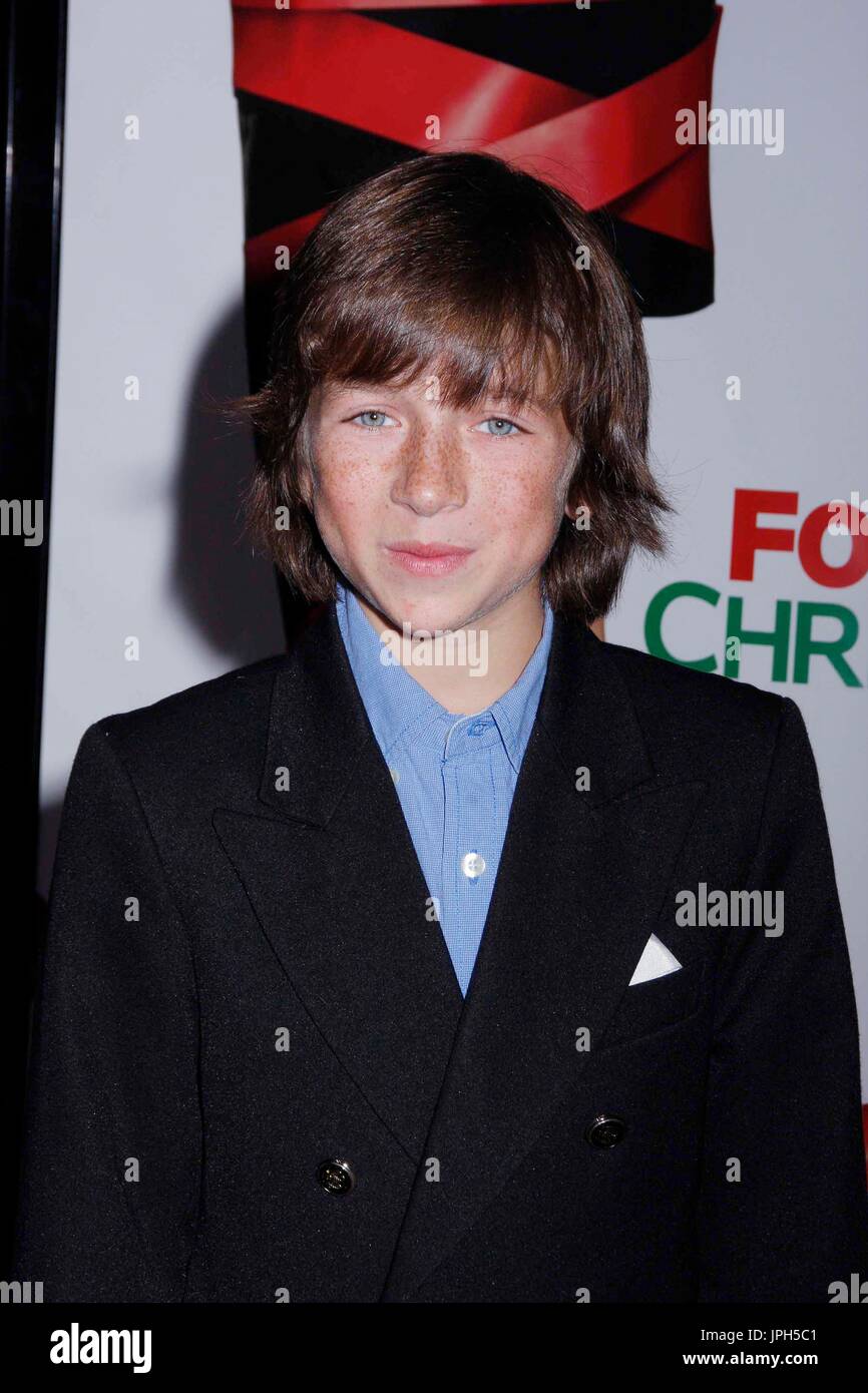 Skyler Gisondo at the World Premiere of "Four Christmases" held at the ...
