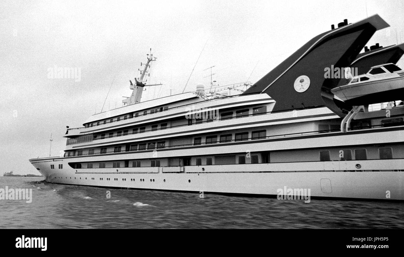 Saudi luxury yacht hi-res stock photography and images - Alamy