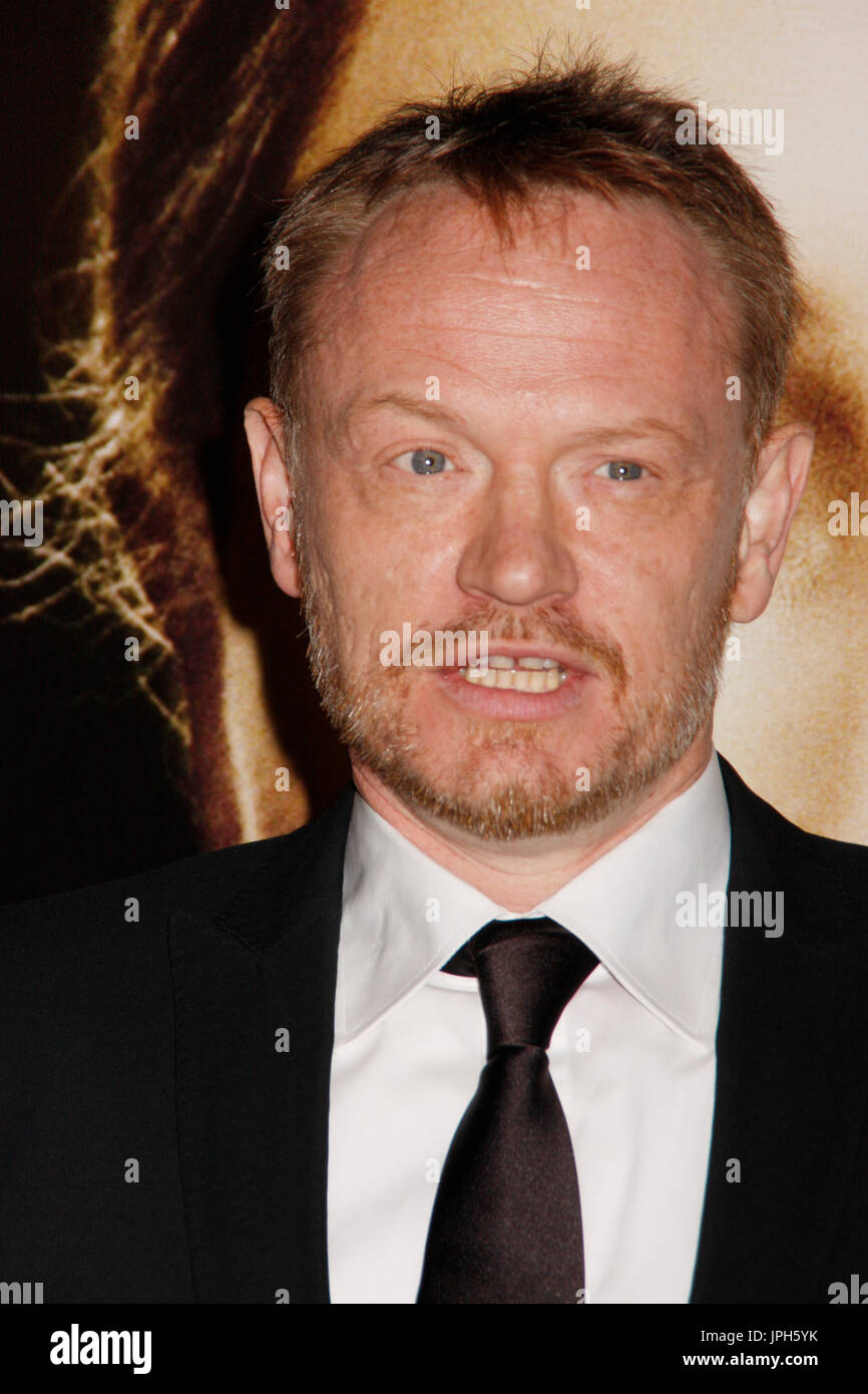 Jared Harris at the Los Angeles Premiere of "The Curious Case of ...