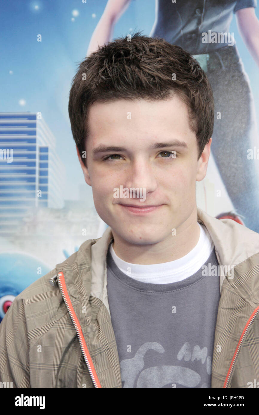 Josh Hutcherson at the Los Angeles Premiere of MONSTERS VS. ALIENS held ...