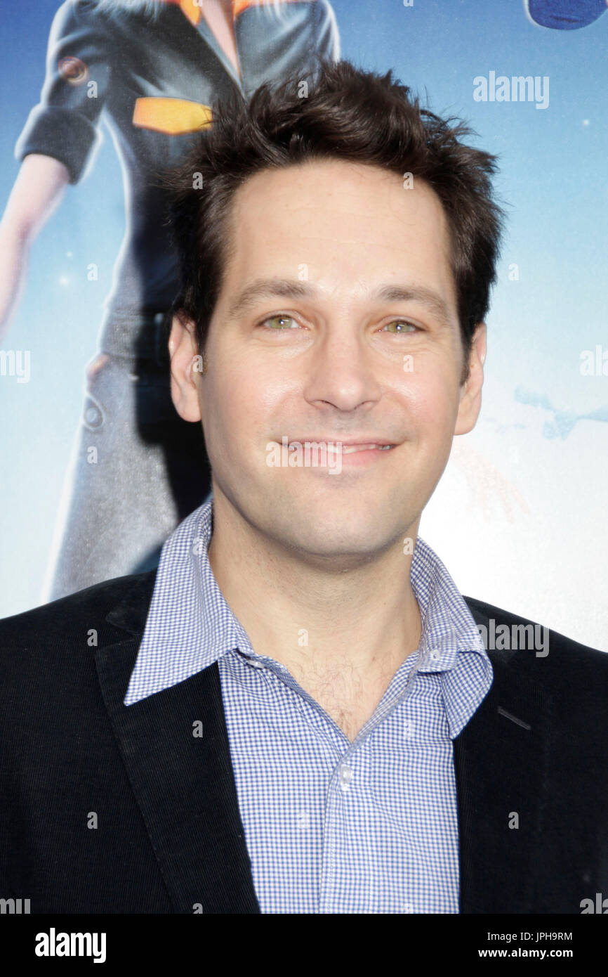 Paul Rudd at the Los Angeles Premiere of MONSTERS VS. ALIENS held at ...
