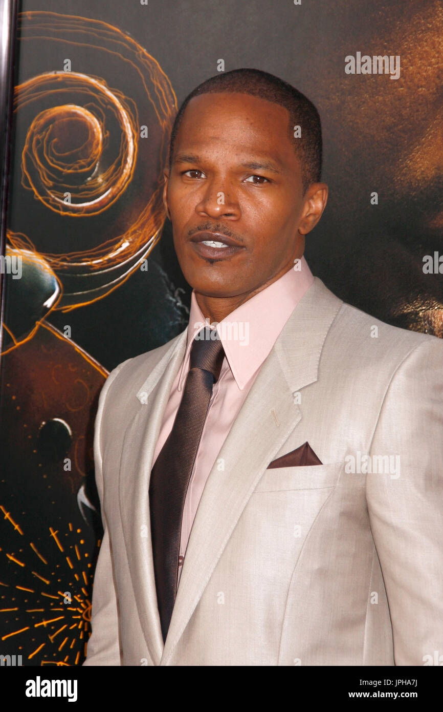 Jamie Foxx at the Los Angeles Premiere of THE SOLOIST held at the ...