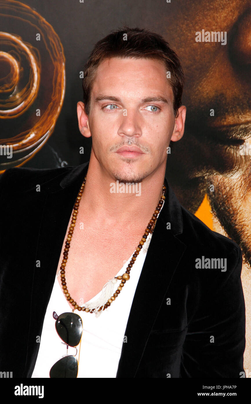 Jonathan Rhys Myers at the Los Angeles Premiere of THE SOLOIST held at ...