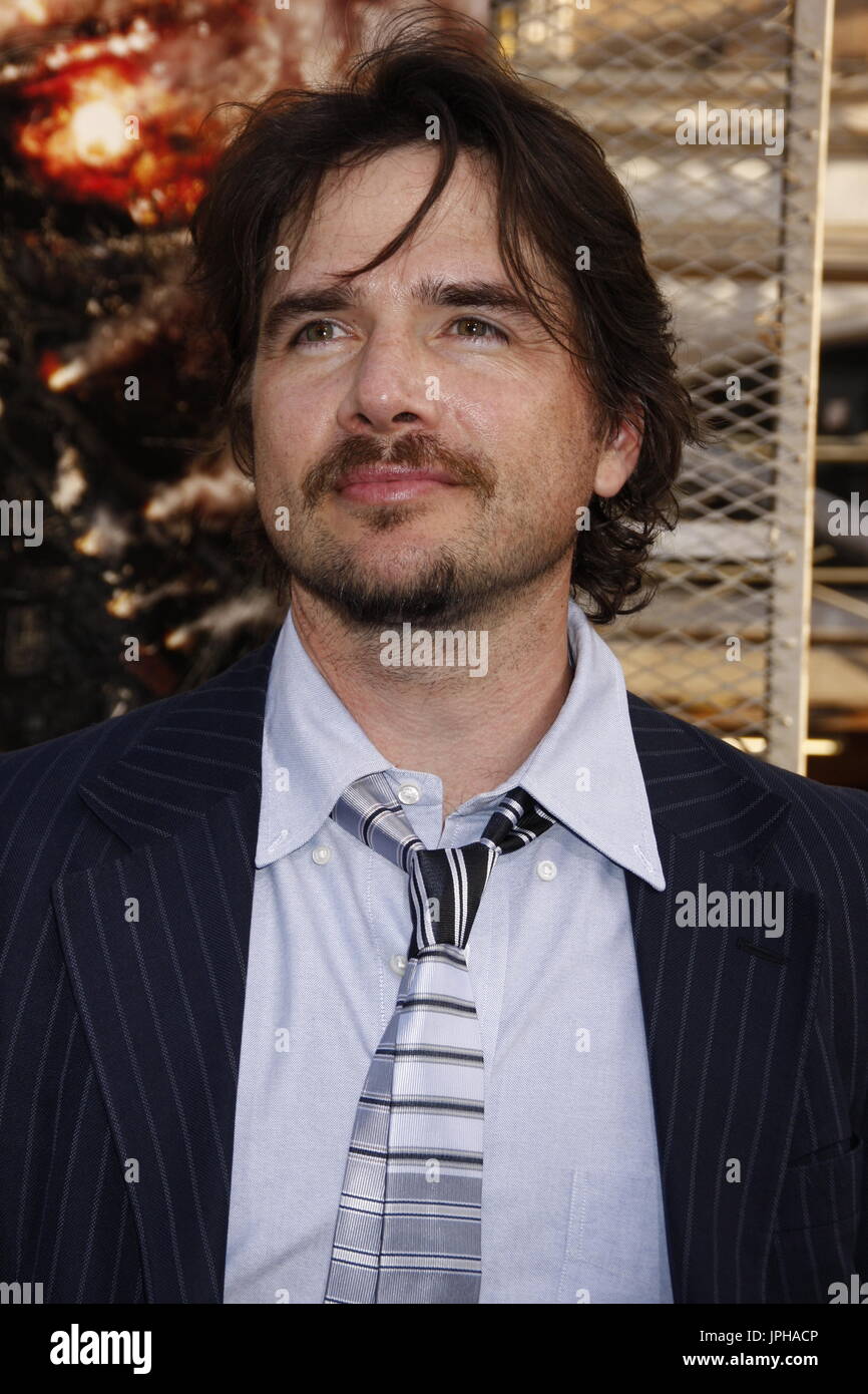 Matthew Settle at the Los Angeles Premiere of TERMINATOR SALVATION held ...